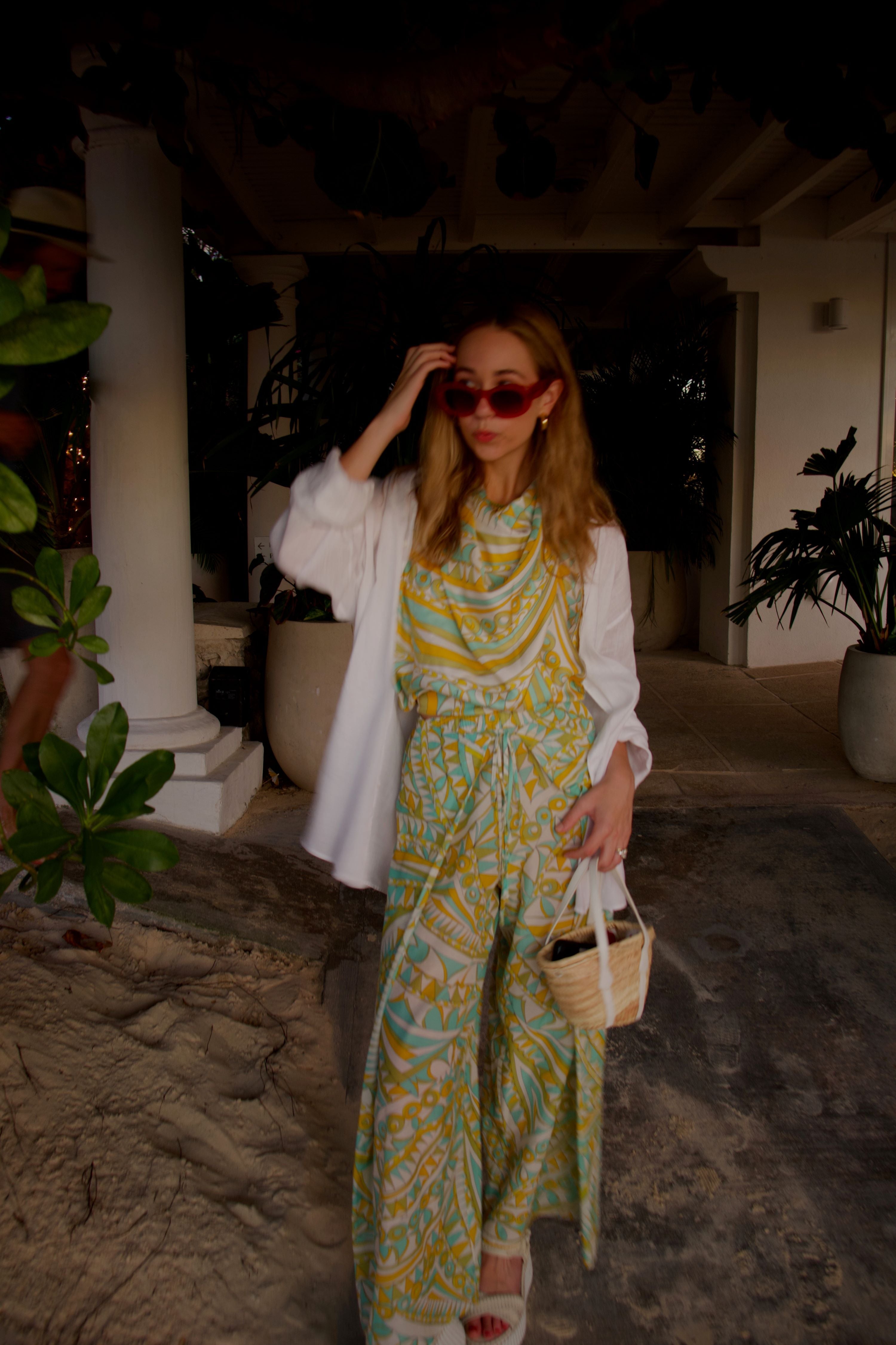 Daily Look: 'Tinis at Tillie's – Elaina Darden